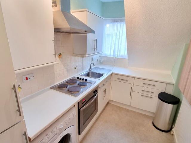 7A Middle Walk, Scarborough