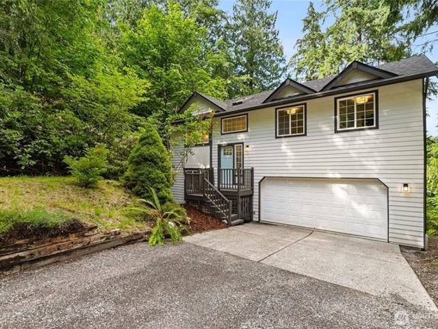 7B Plum Ln, Bellingham, WA 98229