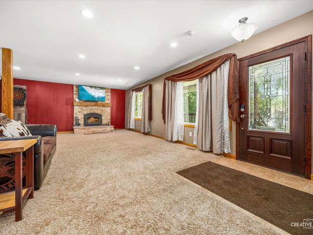 7N035 Smith Street