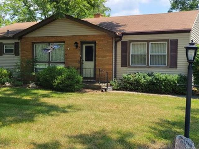 7N783 Stevens Rd, Saint Charles, IL 60175