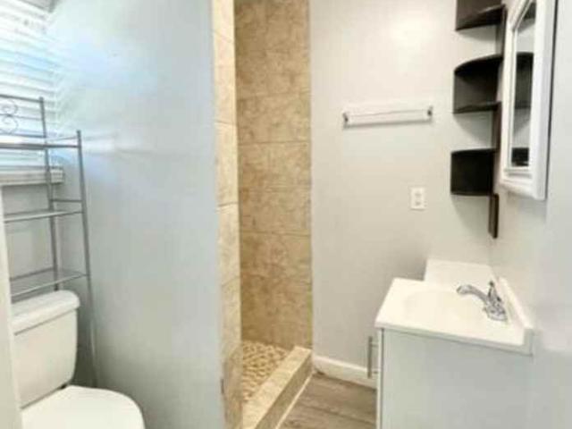 7th9238 Studio Apartment for Rent at 9238 N 7th Ave, Phoenix, AZ 85021 Foothill Acres