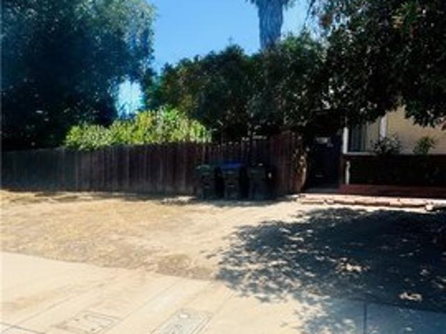 7th, Corona, CA 92879