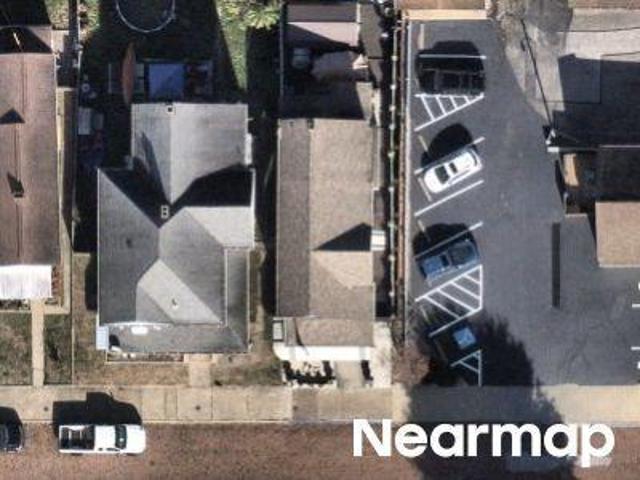 7th St