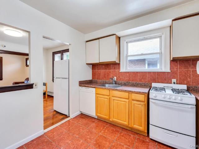 83 43 st Street