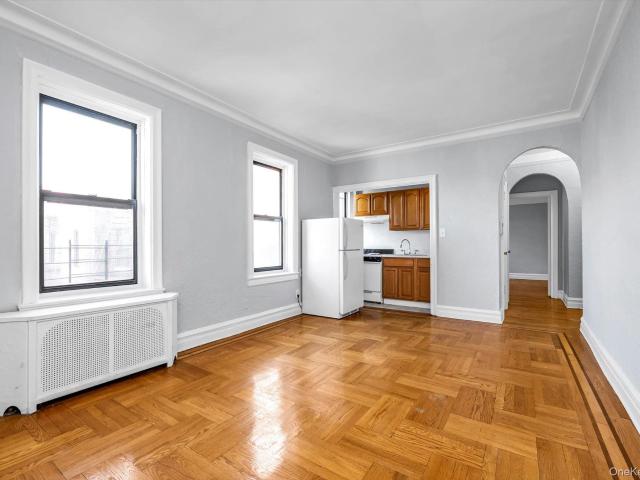83 44 Lefferts Boulevard, Unit 6C | Compass
