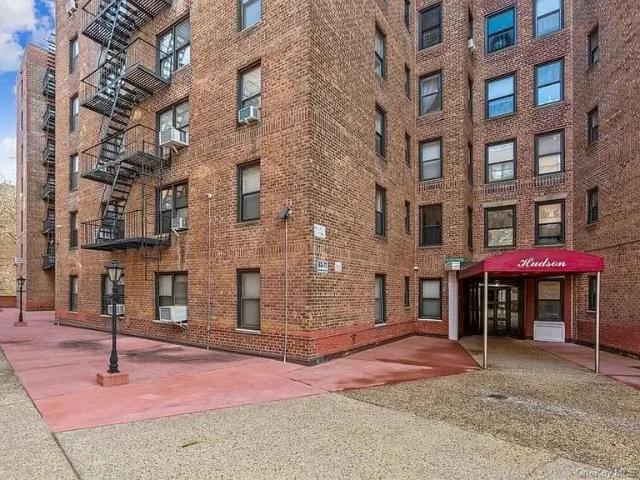 83 77 Woodhaven Boulevard, Unit 3F | Compass