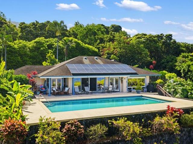 83 1010 Kamuku Pl, Captain Cook, HI 96704