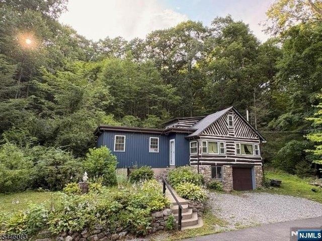 83 Terra Cotta Rd, West Milford, NJ 07421