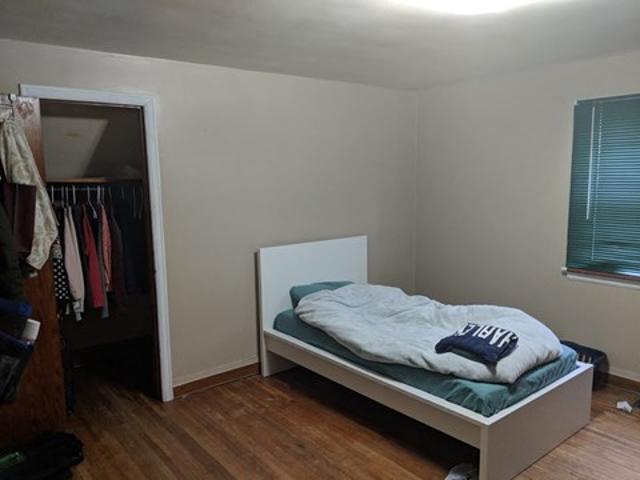 83 Thorndale Cres. 1 Bedroom, Shared Bath, Student