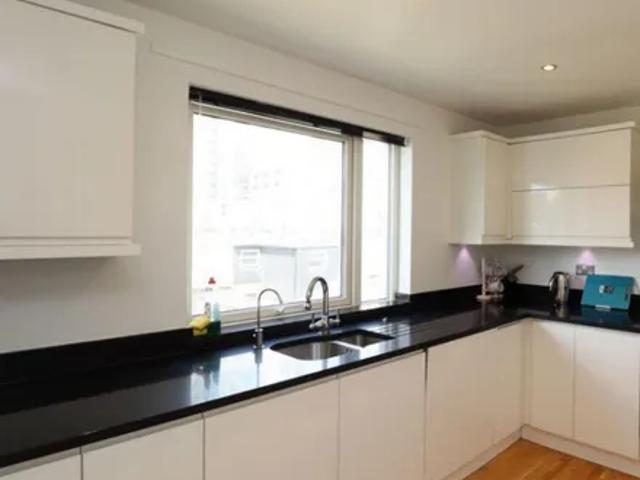 83 Tiller Road, Millwall, London, E14 8GU, United Kingdom | Room for rent #154572778 | Rentberry