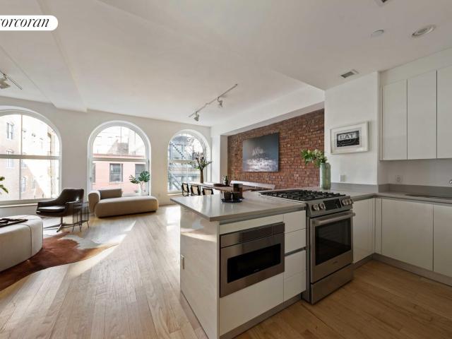 83 Walker Street 6
