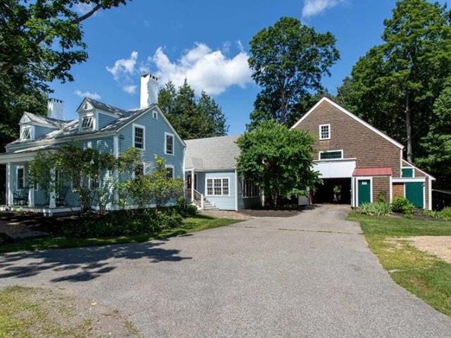 83 Walnut Ave, North Hampton, NH 03862