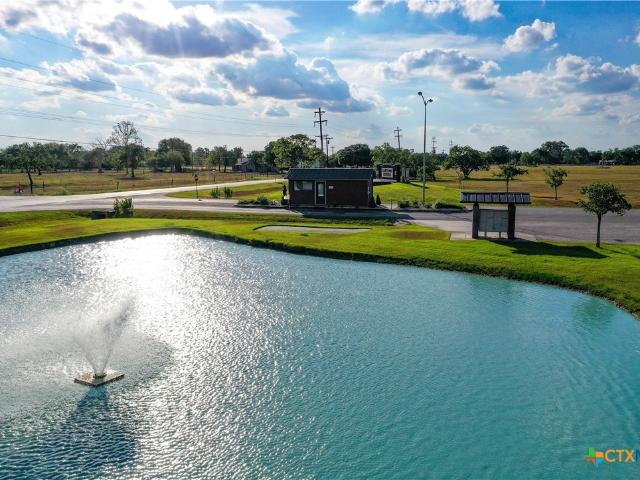 83 Wellspring Blvd, Victoria, TX 77904 | MLS #618927