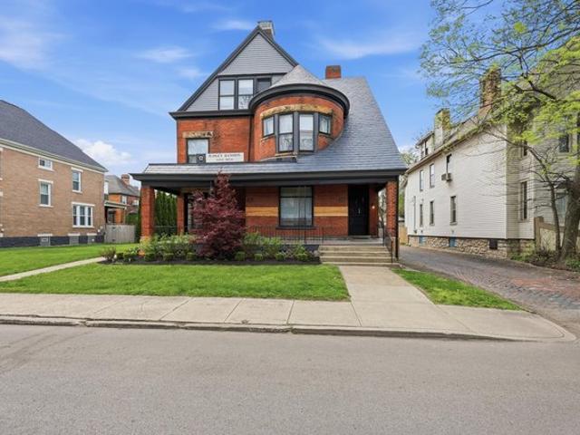 83 Wilson Ave, Columbus, OH 43205
