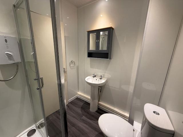 8/3, Arthurstone Terrace, Dundee DD4, 2 bed flat to rent, £800 pcm | PrimeLocation