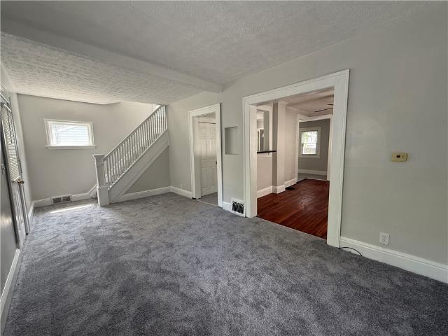 83 Baycliff Drive