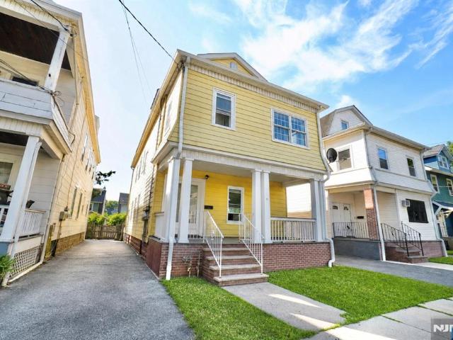83 Berkeley Avenue