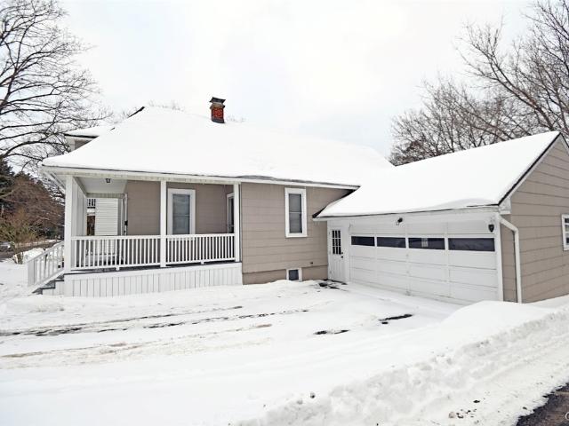 83 Campbell Avenue