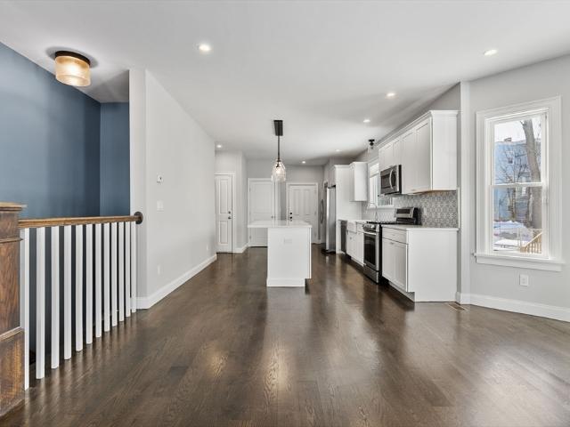 83 Centre St, Unit 1, Boston, MA 02124 | MLS #73475 | Compass