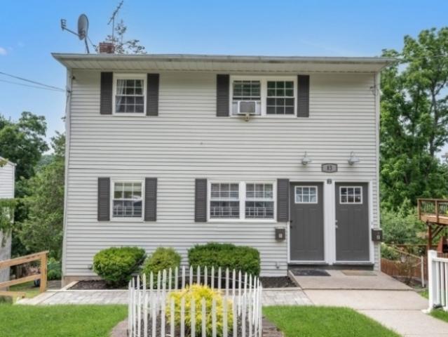 83 Chestnut St # 2
