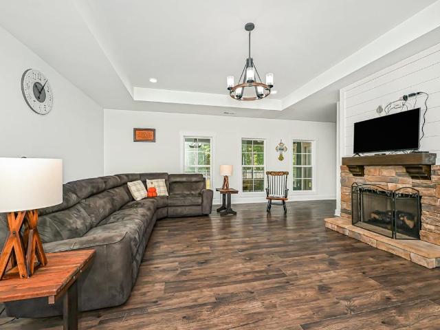 83 Co Rd 948