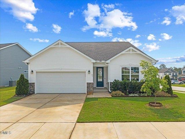 83 Cottonseed Ln, Fuquay Varina, NC 27526