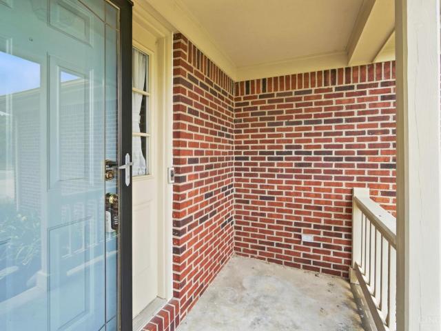 83 Clubhouse Lane