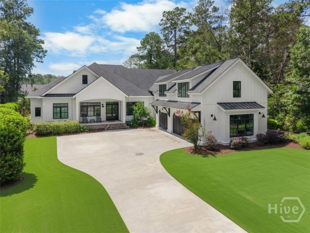 83 Crestwood Drive