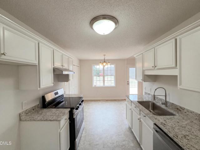 83 Eagle Rock Pl, Clayton, NC 27520 | MLS #10149 | Compass