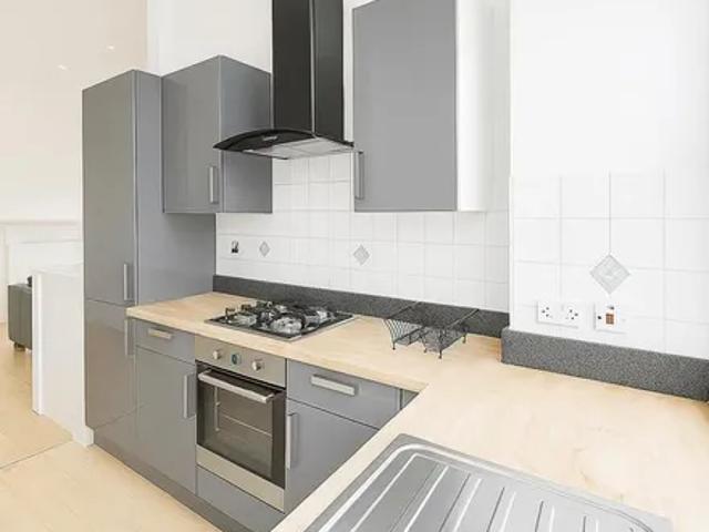 83 Earl's Court Road, London, W8 6EF, United Kingdom | 2 bed house for rent #167675622 | Rentberry
