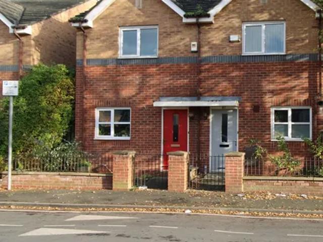 83 Erskine Street, Manchester, M15 4BP, United Kingdom | 2 bed townhouse for rent #167618475 | Rentberry