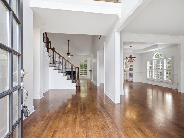 83 Governors Way