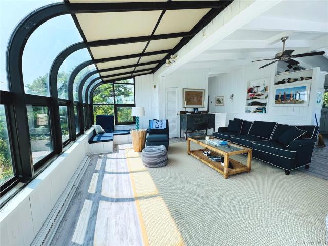 83 Hawser Drive