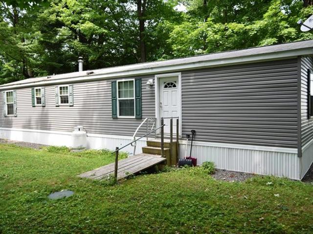 83 Hermit Thrush Ln Unit 16, Bristol, VT 05443