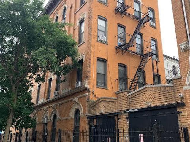 83 Irving Avenue