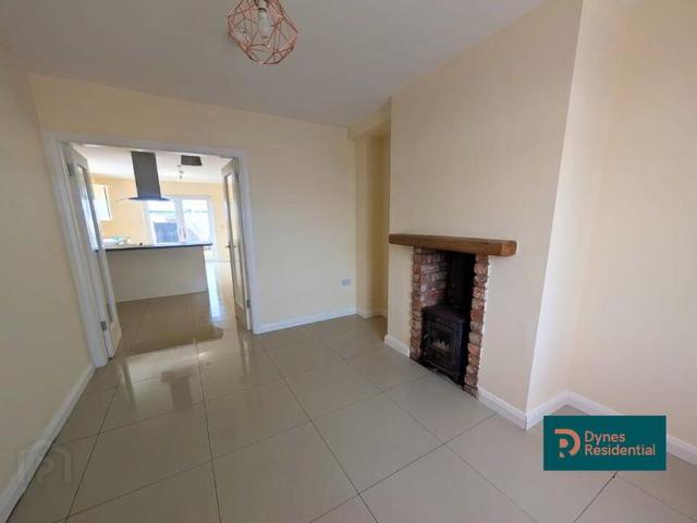 83 Newtownards Road, Donaghadee, BT21 0PT