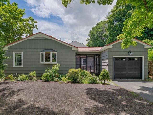83 Noyes St, Portland, ME 04103