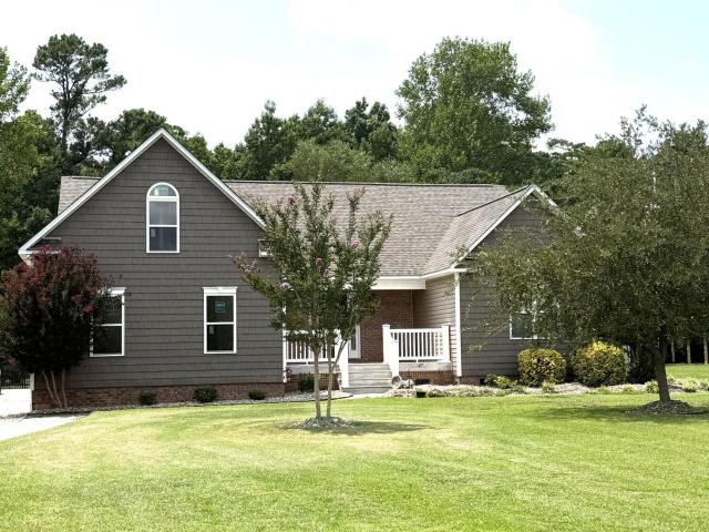 83 Pickett Way