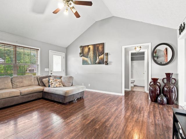 83 Providence Rd