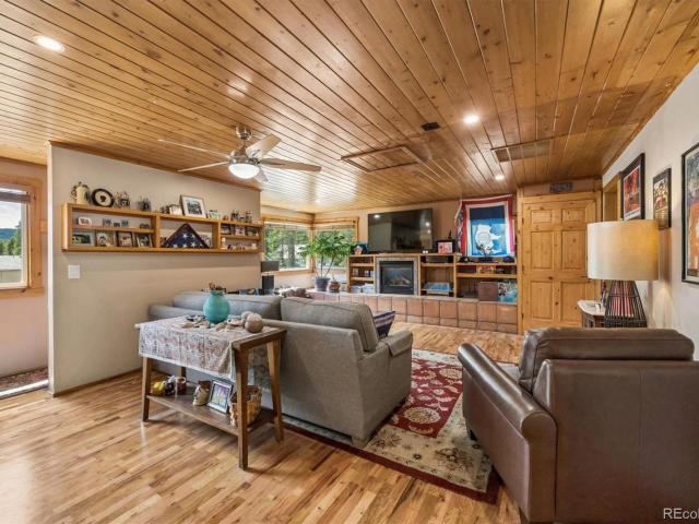 83 Ridge Way