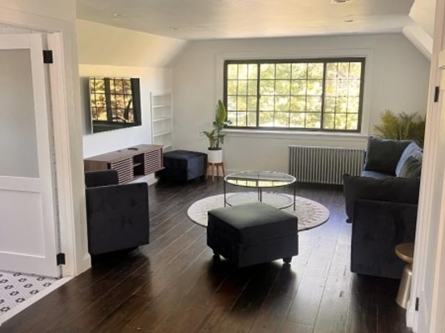 83 Rollins Ave # 2