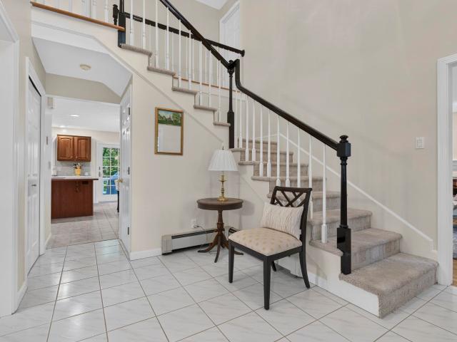 83 Rosewell Road