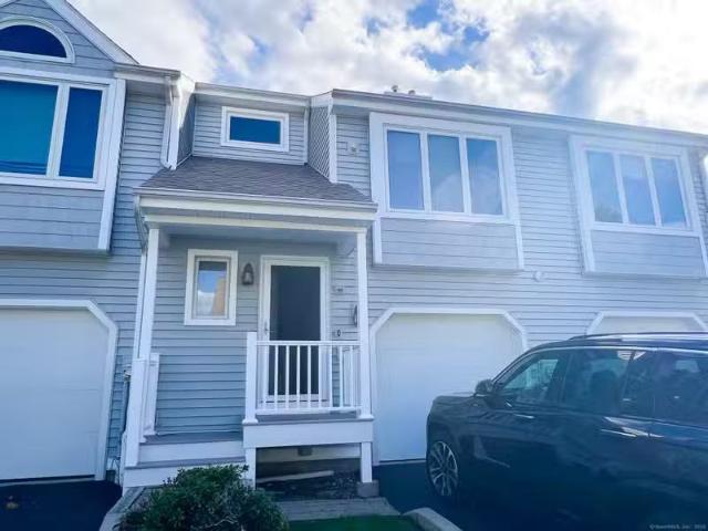 83 Sandpiper Cres, Unit 83, Milford, CT 06460 MLS #24129621