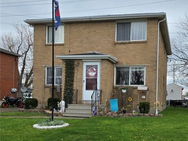 83 Sable Palm Dr, Buffalo, NY 14225
