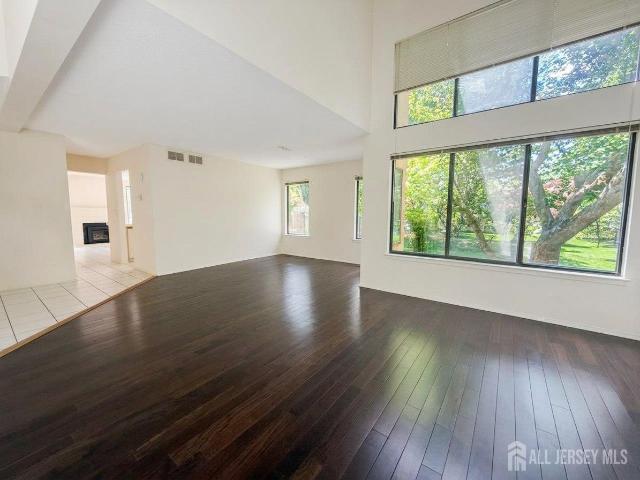 83 Sayre Drive