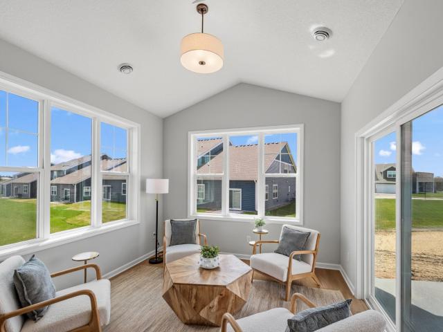 8004 Xyloid Lane