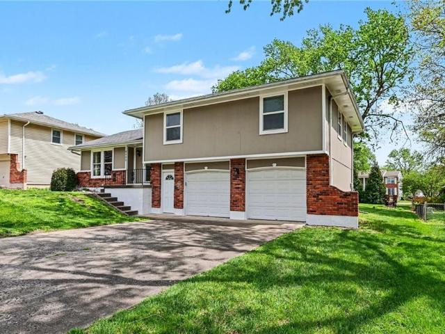 8005 N Harrison St, Kansas City, MO 64118 | MLS #2614 | Compass