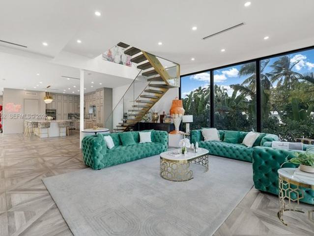 8005 Noremac Ave, Miami Beach, FL 33141