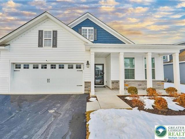 8005 August Ave, Lower Macungie Township, PA 18031