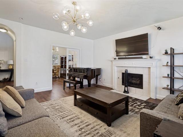 8005 Alderwood Pl, Plano, TX 75025 | MLS #21238